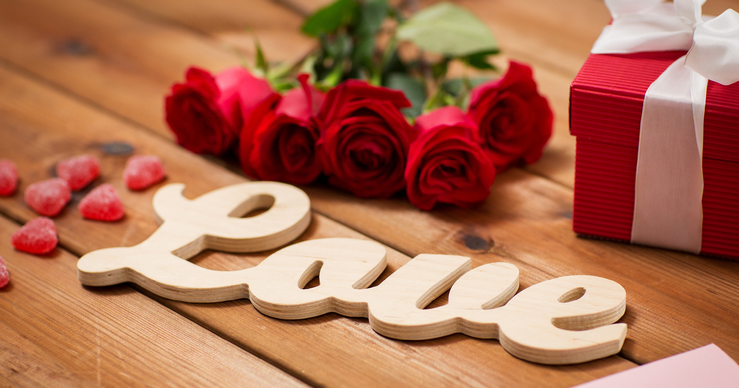 Tip voor Valentijnsdag: zeg het op hout, een persoonlijk Valentijnscadeau